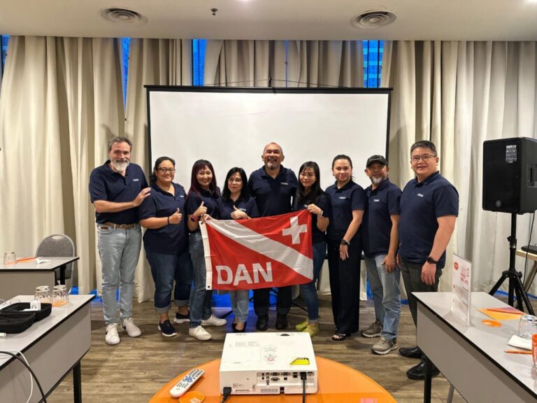 DAN Expands Emergency Hotline Services in Indonesia - DAN World